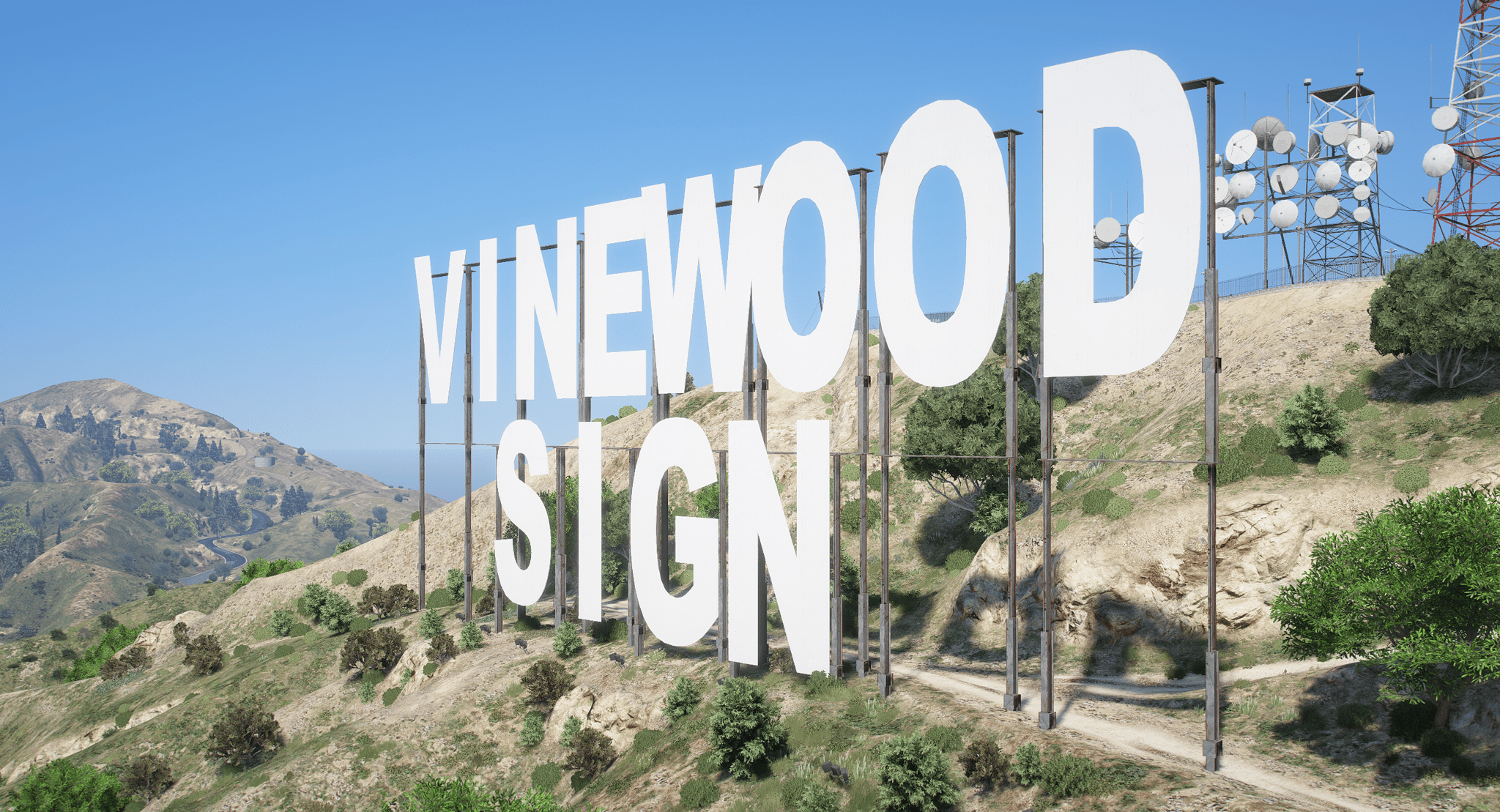 Custom Vinewood Sign V2 | London Studios